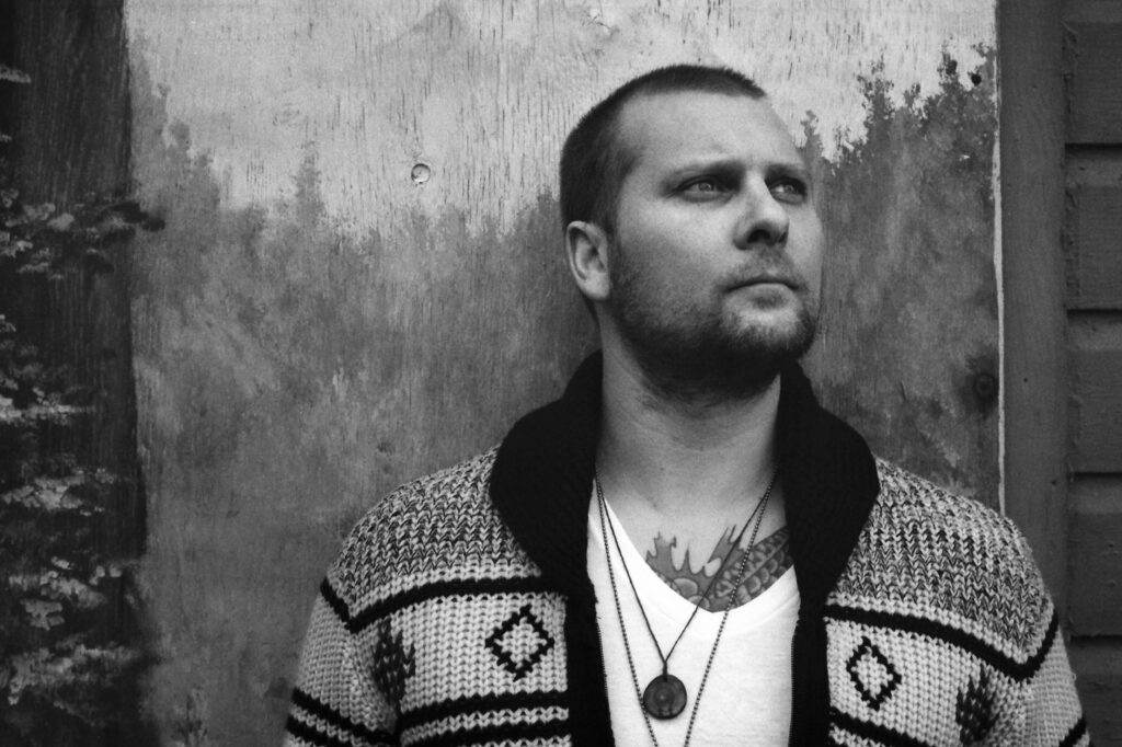 Joe Sneva Says The Hardest Goodbye Via 'Move Over' | Music Arena Gh