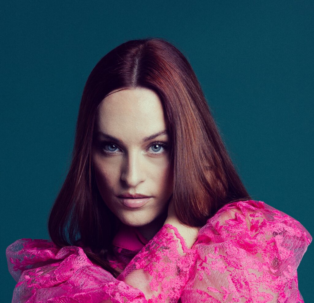 Get Sensual With Alexandra Miller "Trampoline" | Music Arena Gh