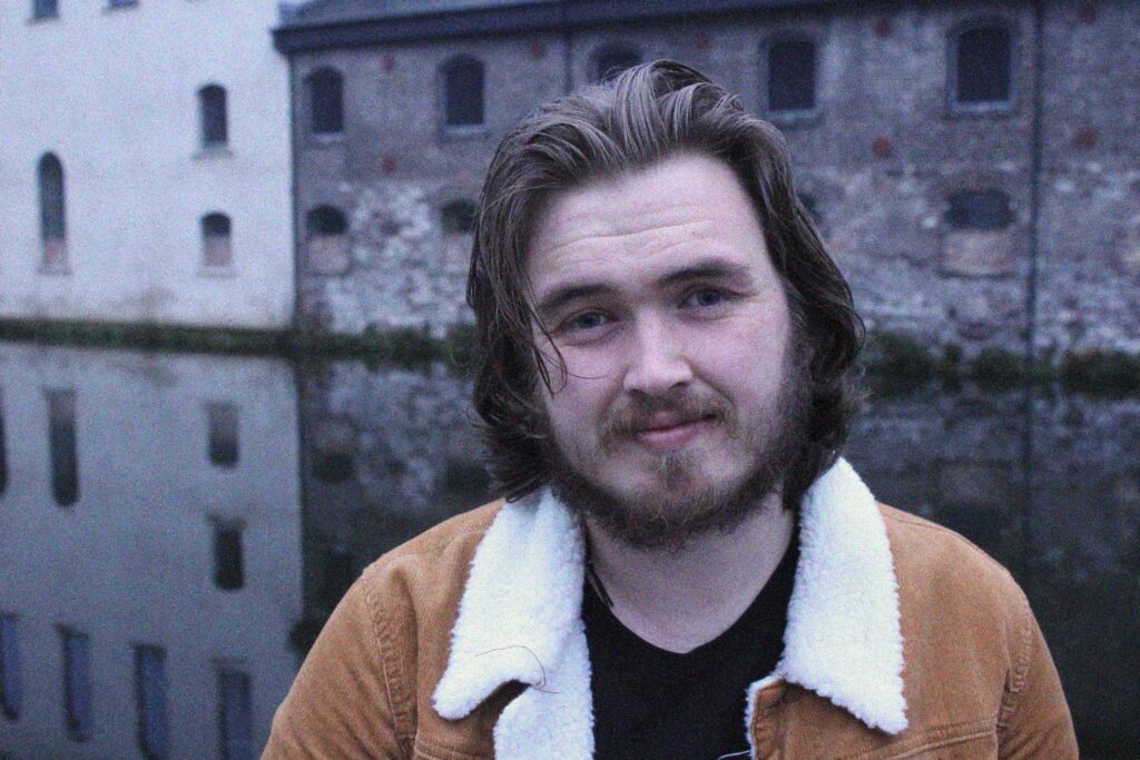 Irish Singer Podge Lane Unveils An Unskippable Album | Music Arena Gh