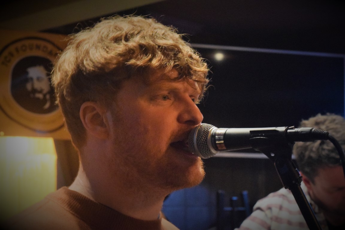 A Soulful Reverie: A Review of Mat Hook's "Runaway Road" | Music Arena Gh