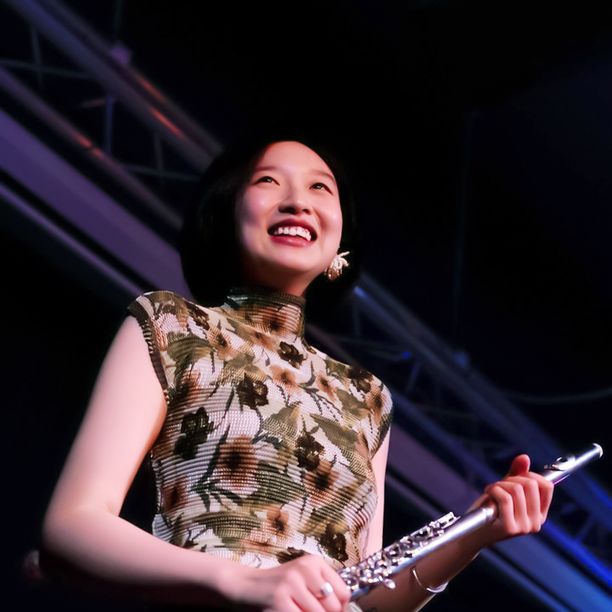 Yuxi's "Rainy Days (Live in Studio)": Melodic Odyssey in London's Heart ...