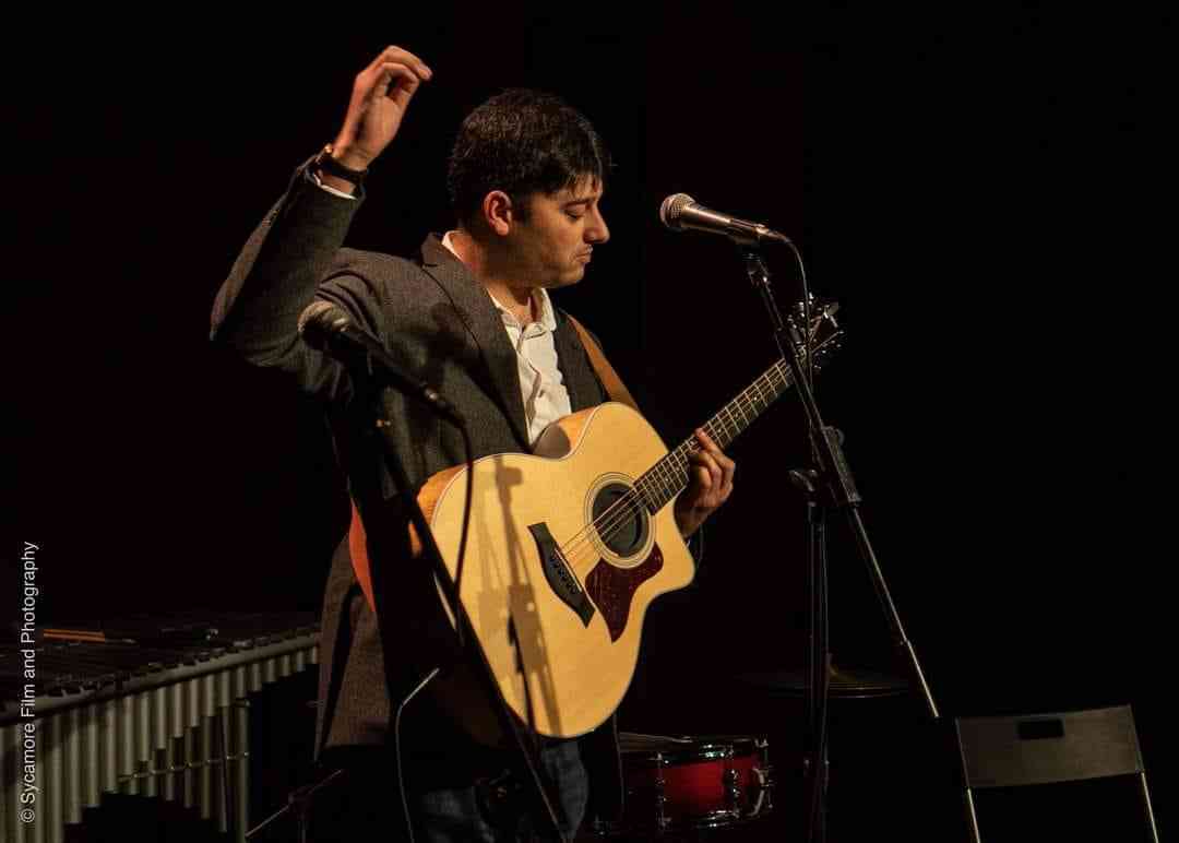 Exploring Change and Growth with Robin Mukherjee's New Album" | Music ...