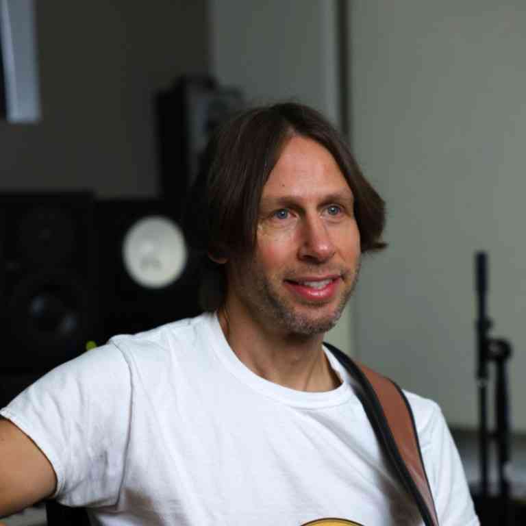 Echoes of Longing: Larry Karpenko Unveils "Fare Thee Well" | Music Arena Gh